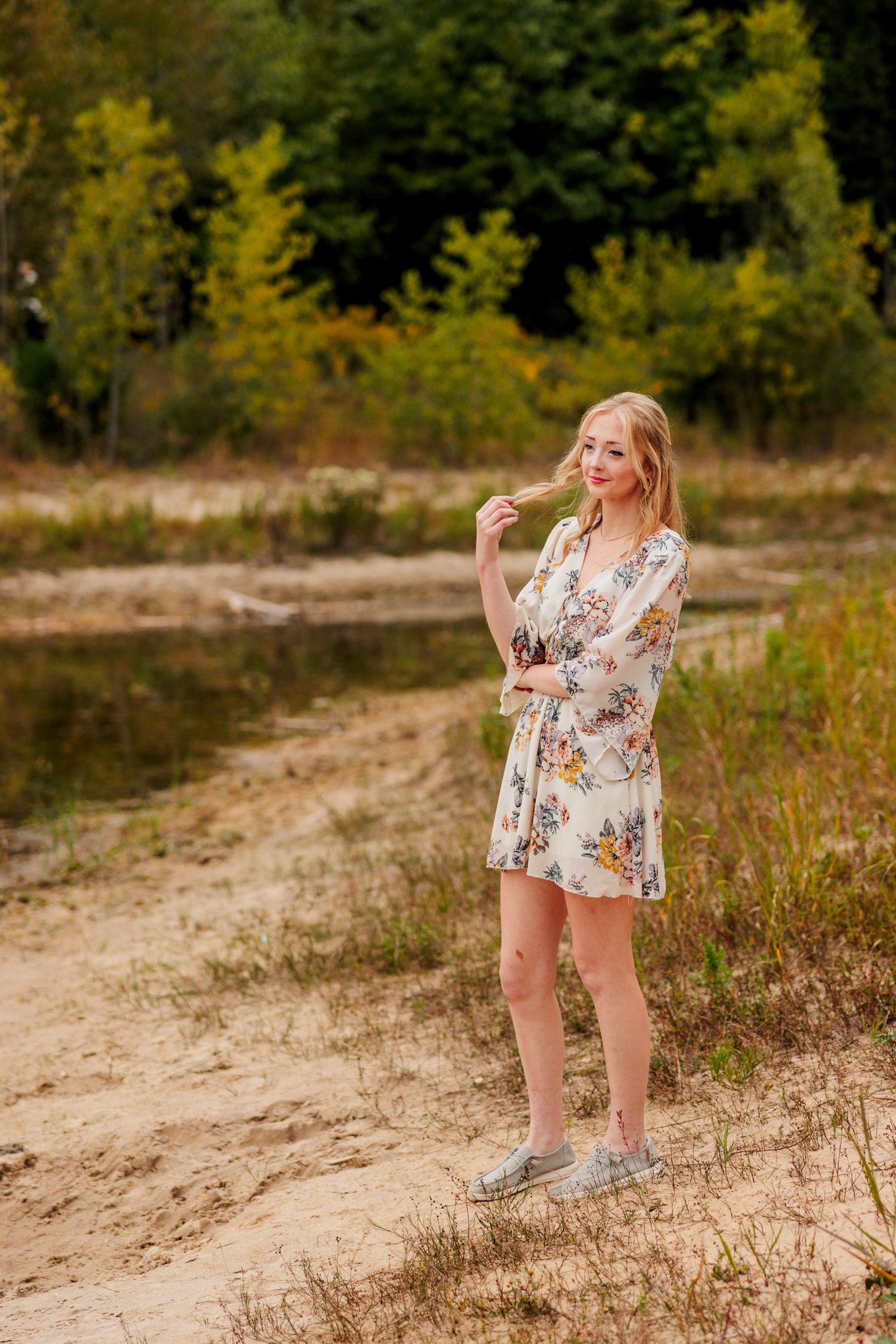 HAILEY | SENIOR - larshcollective.com